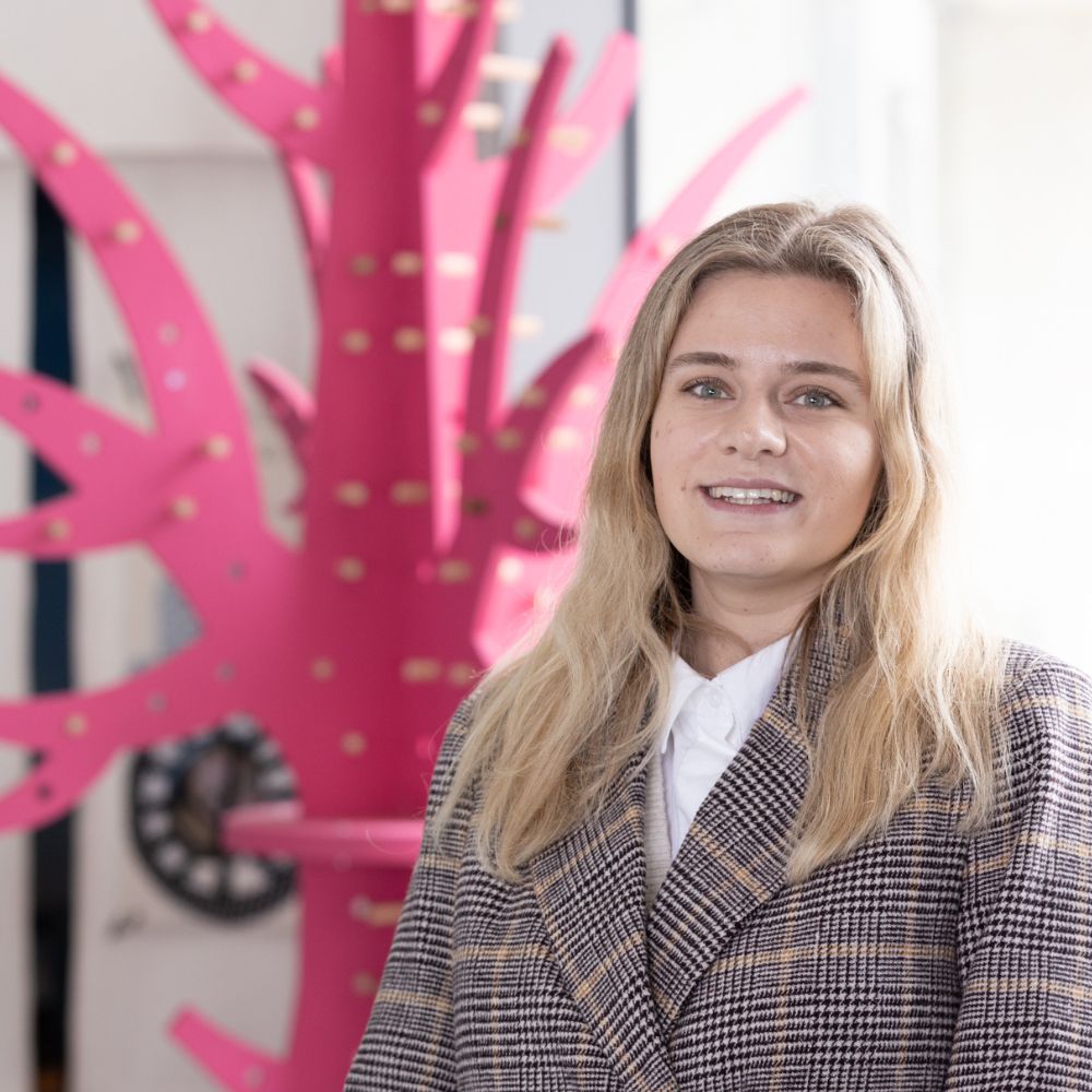 Lizzie Slater - Edge Hill University