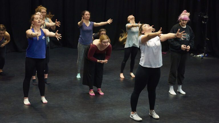 How do I become a professional dancer (plus interview) | Edge Hill