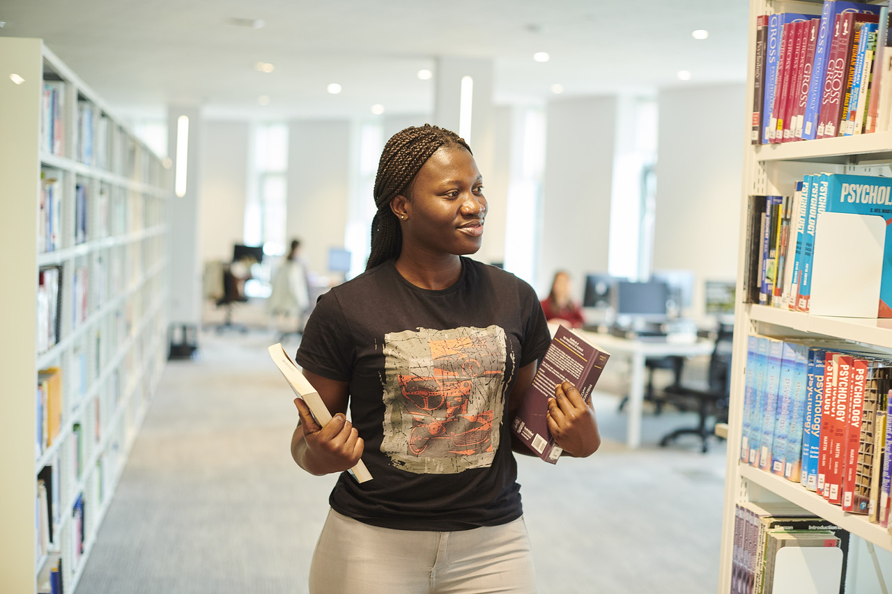 Benefits of postgraduate study - Edge Hill University