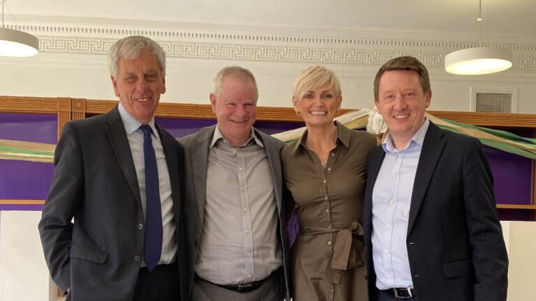 Deputy Vice-Chancellor Steve Igoe retires after an incredible 28 years ...